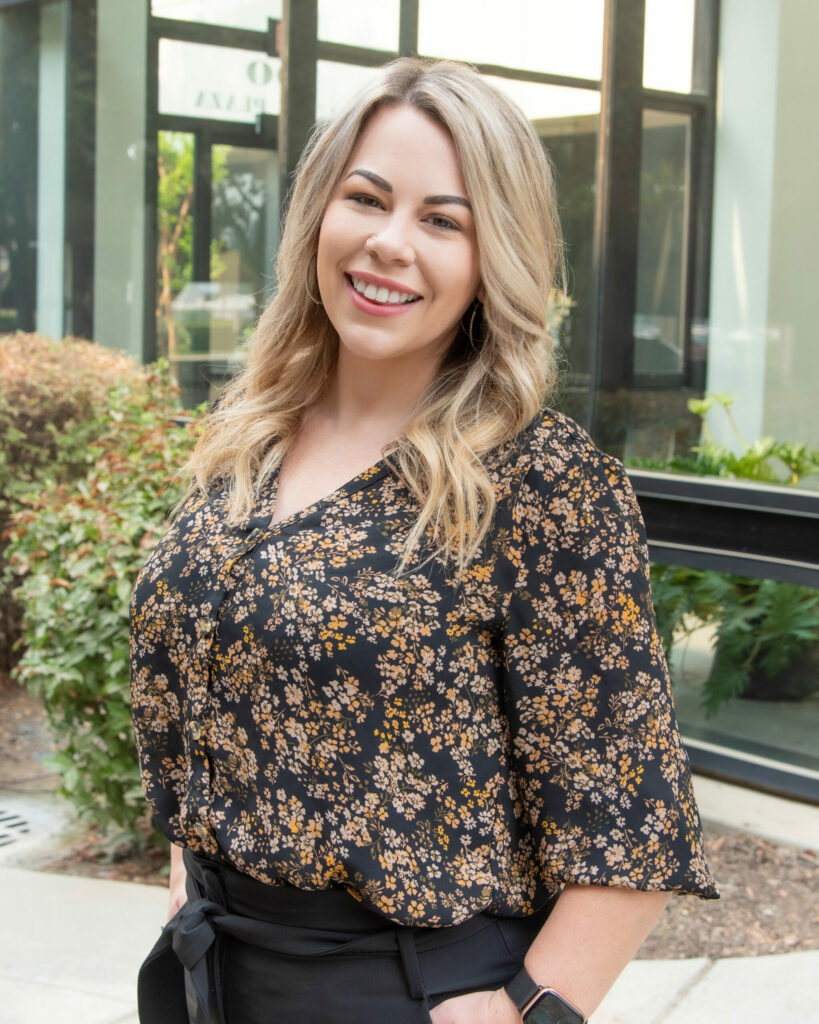 Happiness Hero (aka Recruiter - Visalia) - HireUp Staffing